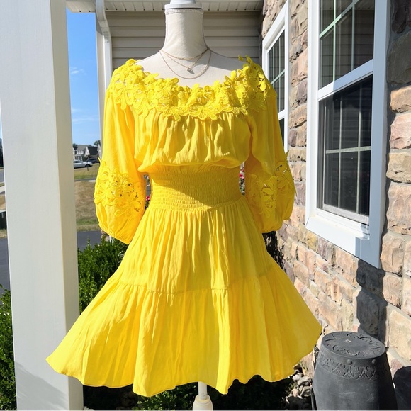 Gianni Bini | Dresses | Gianni Bini Yellow Boho Peasant Dress Size ...